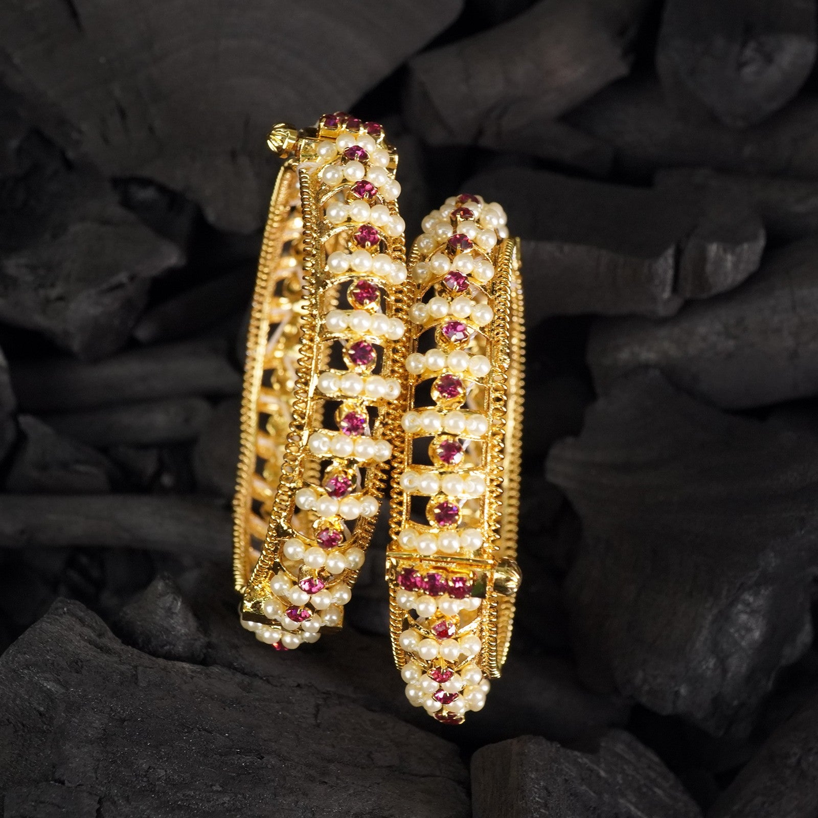 Kolhapuri Bangles – Rishabh Gold