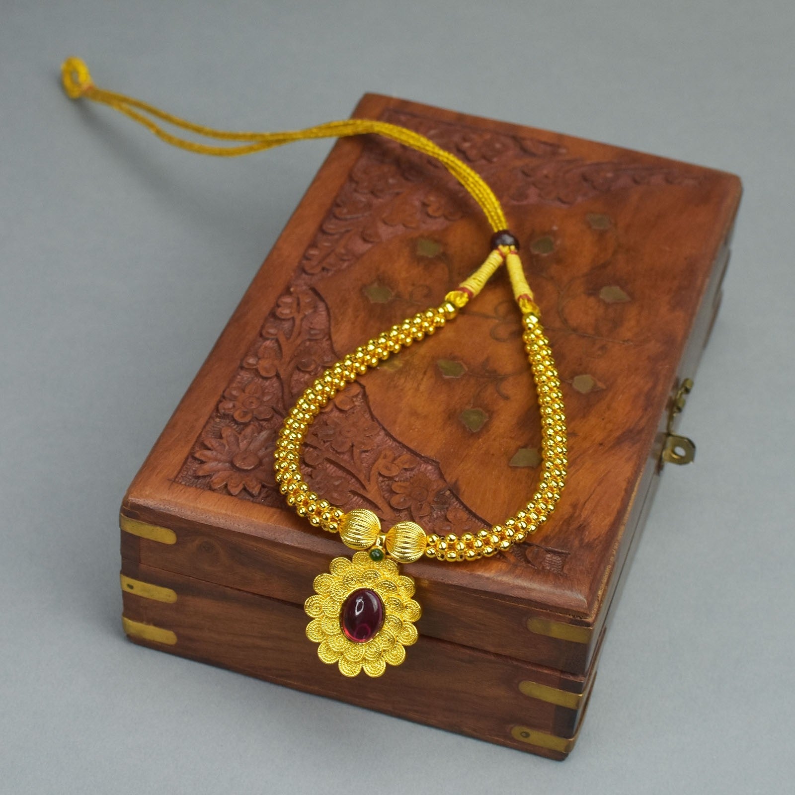 Traditional kolhapuri Thushi – Page 3 – Rishabh Gold
